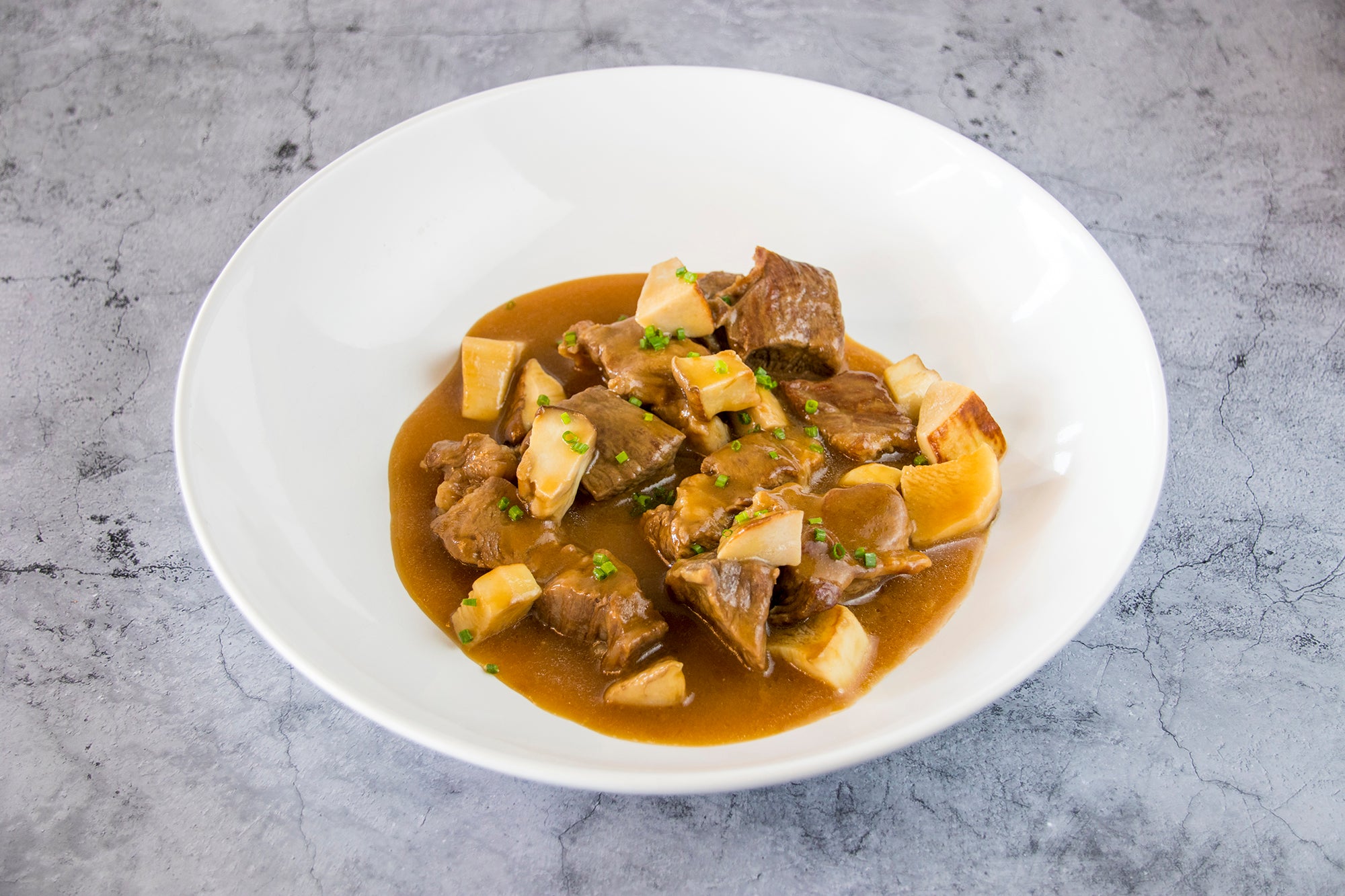 Recipes with boletus mushroom: Veal stew with boletus – LAUMONT UK